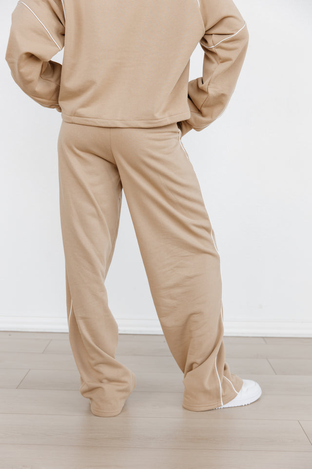 SPORTY ELEGANCE: FRENCH TERRY TRACKSUIT IN TAN – Gameday Couture - SOHO